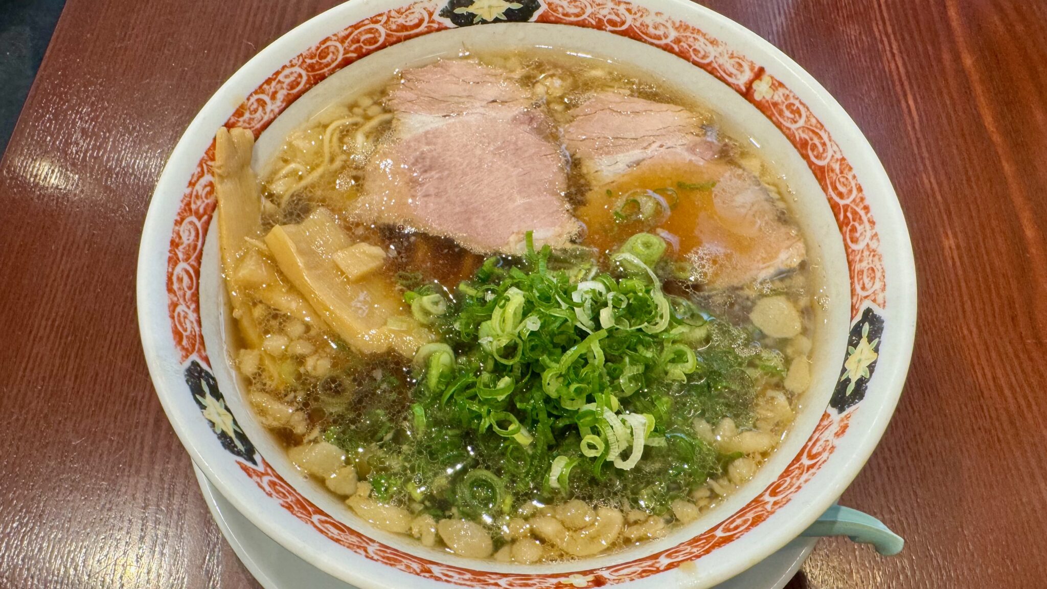尾道ラーメン 丸ぼし ｜ 尾道ラーメンの聖地で見つけた至極の一杯！ | しばたんが行く！大分グルメ日記