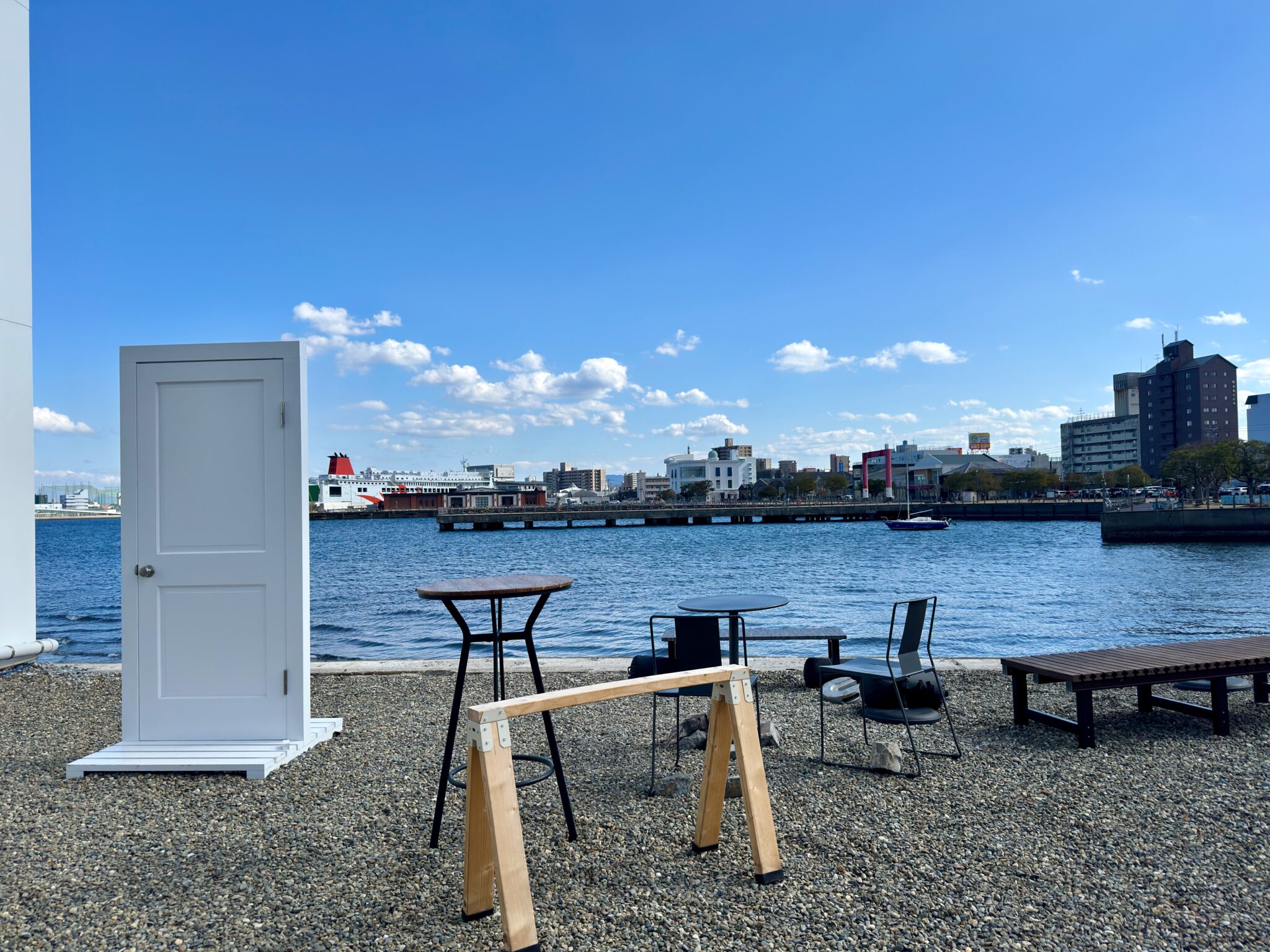 witch coffee mare（ウイッチ コーヒー マーレ）｜ 全席オーシャンビュー！スペシャルティコーヒーで癒やされる海辺のカフェ ...